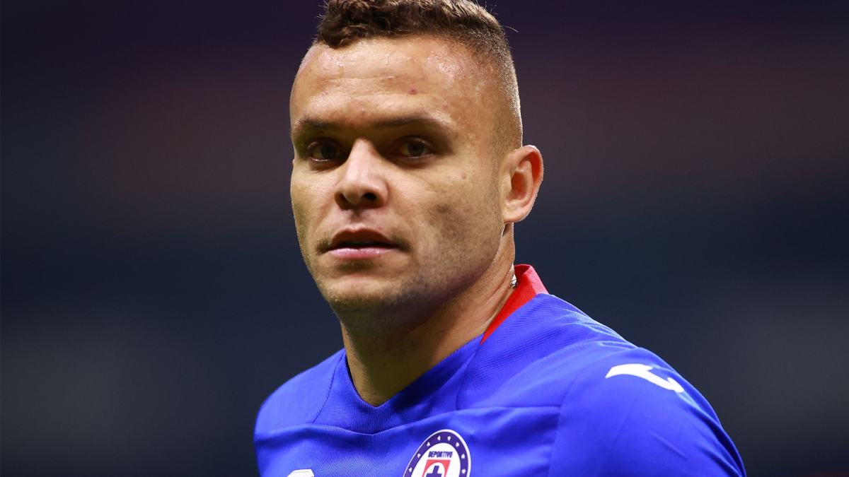 Cruz Azul sigue sin encontrar el reemplazo de Cabecita Rodríguez, el ...