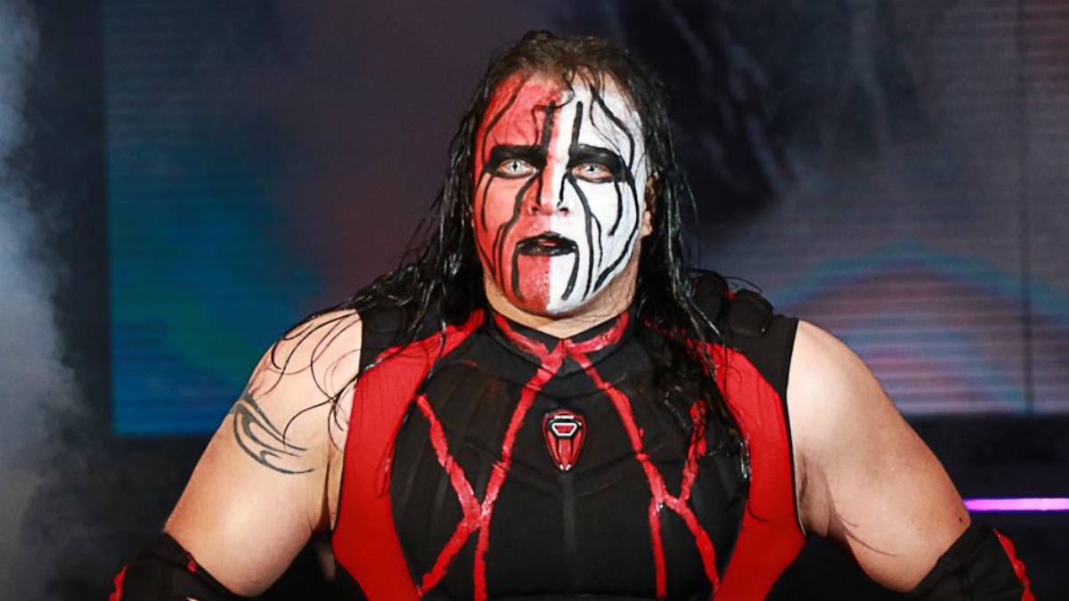 Chessman golpeó a un influencer y fue suspendido por la AAA - ClaroSports