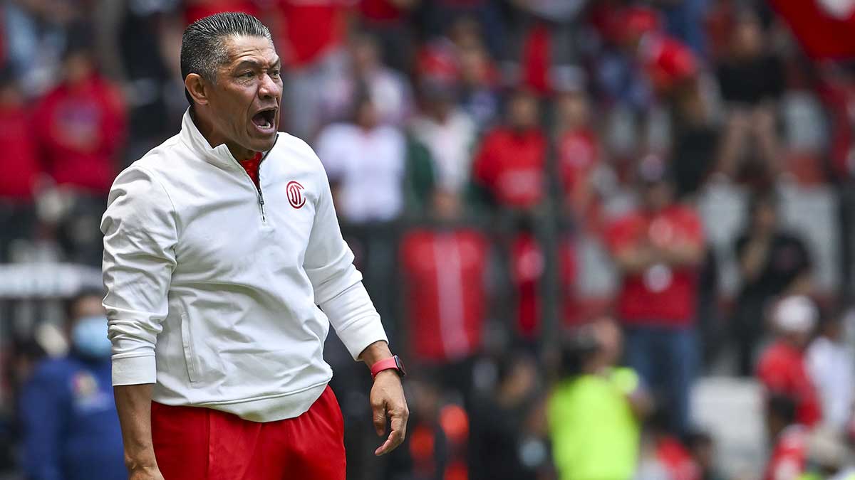 ¡Apenado! Nacho Ambriz se disculpa con aficionado luego de que “me ...