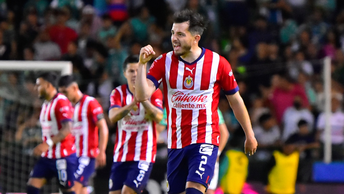 Chivas y el emocionante resurgir de Alan Mozo - ClaroSports