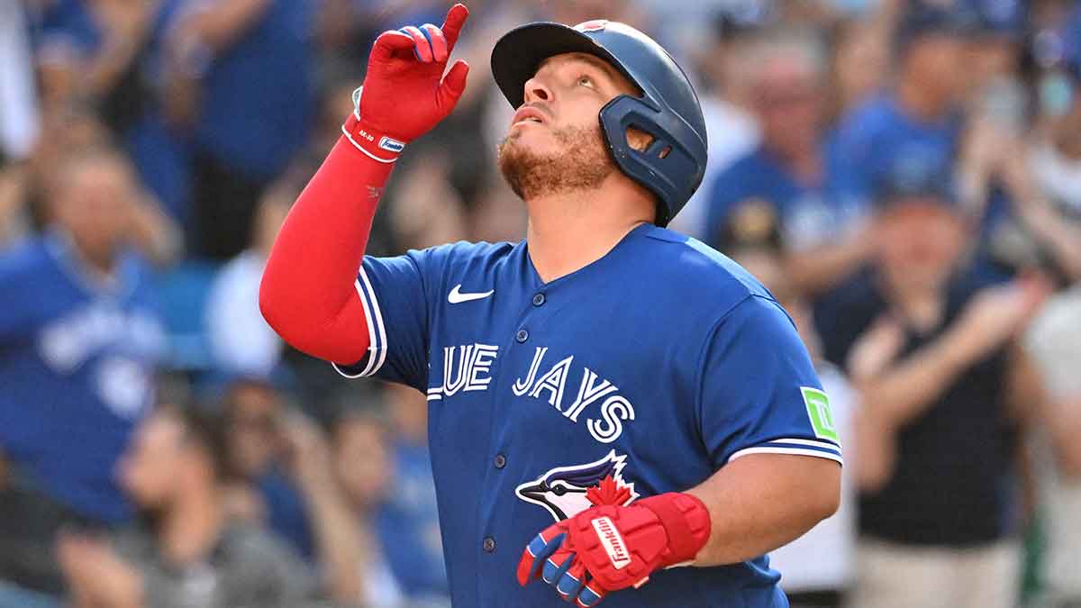 ¡Mexican Power! Par de cuadrangulares de Alejandro Kirk, guían el ...