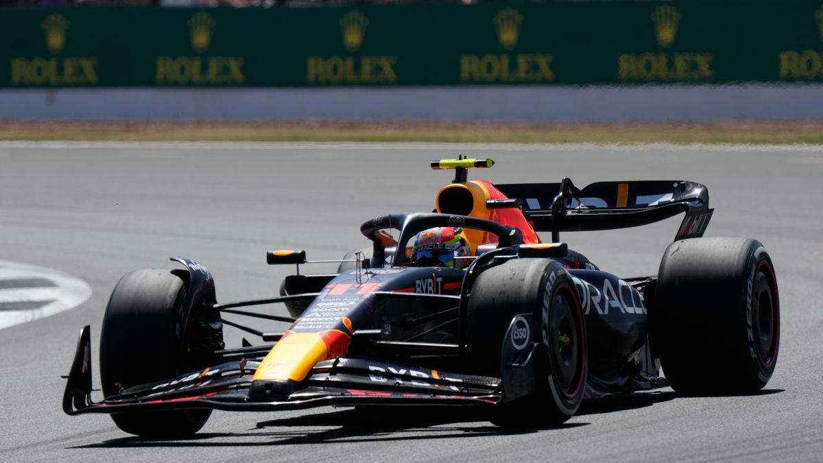 La increíble multa que tendrá que pagar Red Bull por una infracción de Checo Pérez - ClaroSports