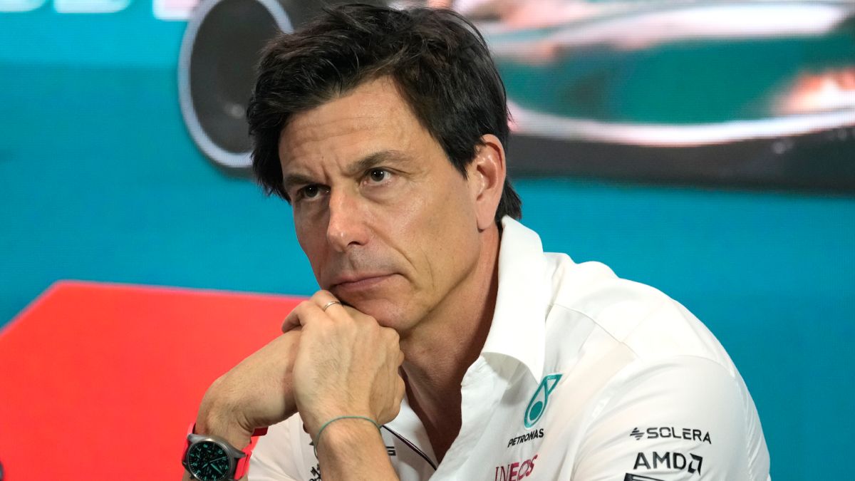 Toto Wolff admite que Mercedes copió a Red Bull sin tener éxito - ClaroSports