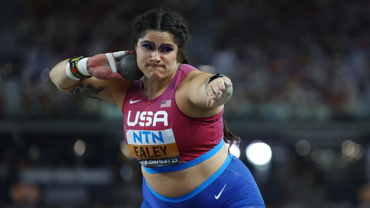 Chase Ealey se aferra a su corona mundial en el lanzamiento de bala en ...