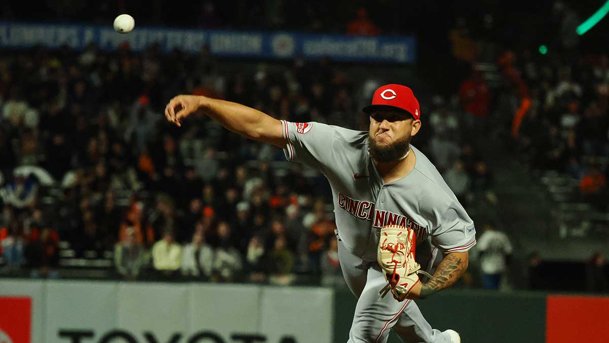 Daniel Duarte se apunta un sufrido triunfo con los Reds, que se meten ...