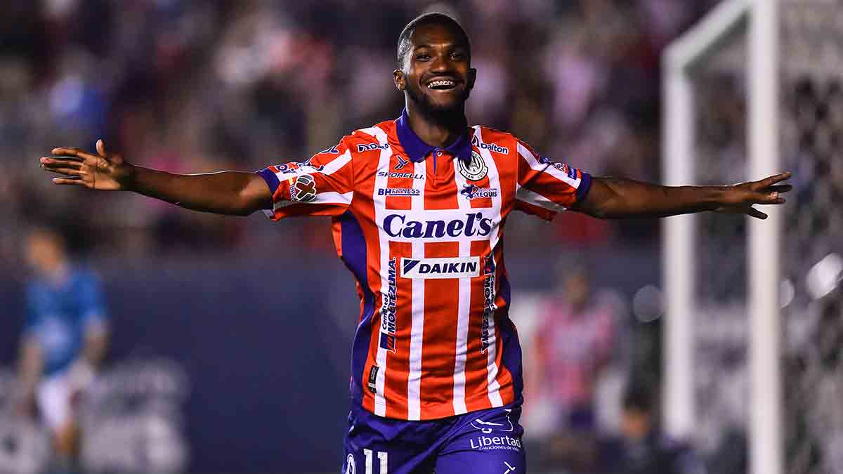 El San Luis se impone en casa al Mazatlán FC y recupera el liderato del Apertura 2023 - ClaroSports