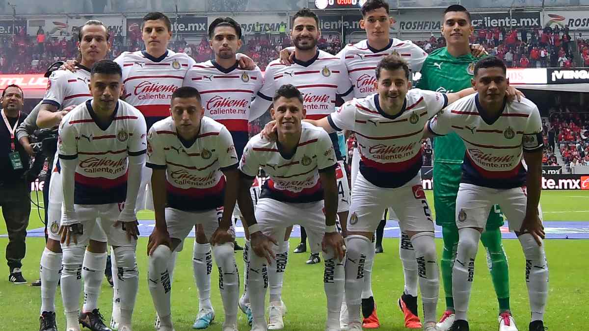 Chivas agrava su crisis, ningún jugador fue convocado para la selección mexicana - ClaroSports