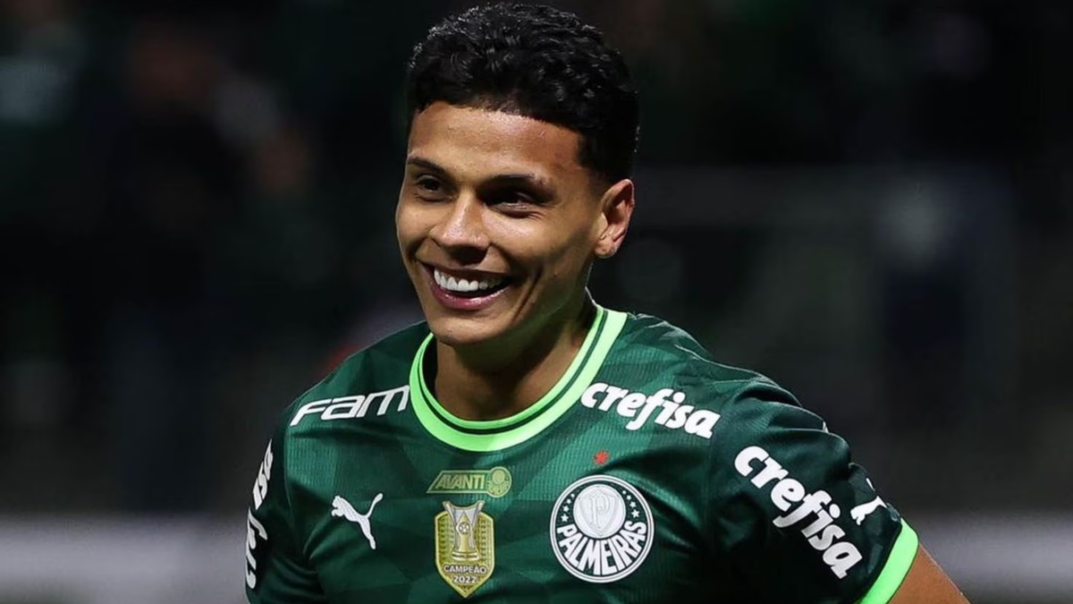 Richard Ríos le expone a Néstor Lorenzo su verdadera posición para ...