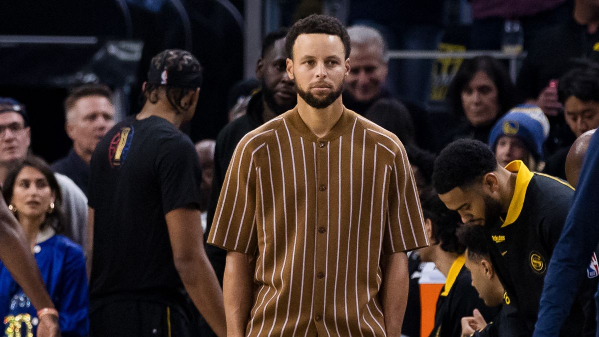 Steve Kerr pone calma tras la lesión de Stephen Curry: "No es nada ...