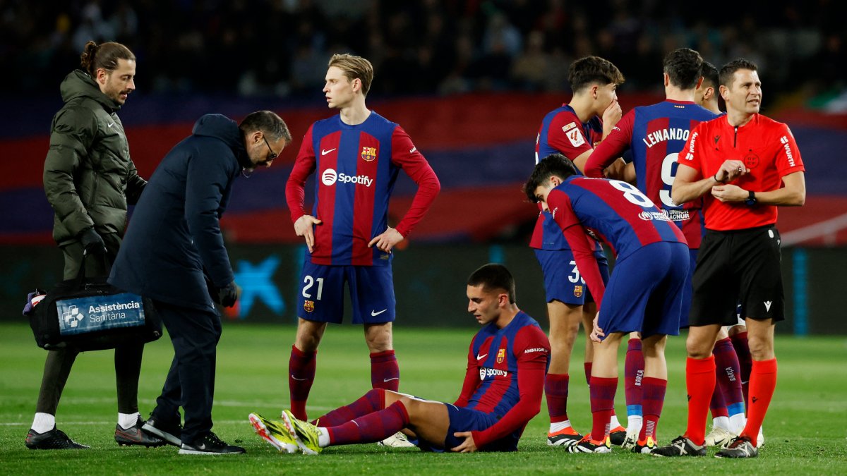 Ferran Torres se rompe en contra del Osasuna y se convierte en la ...