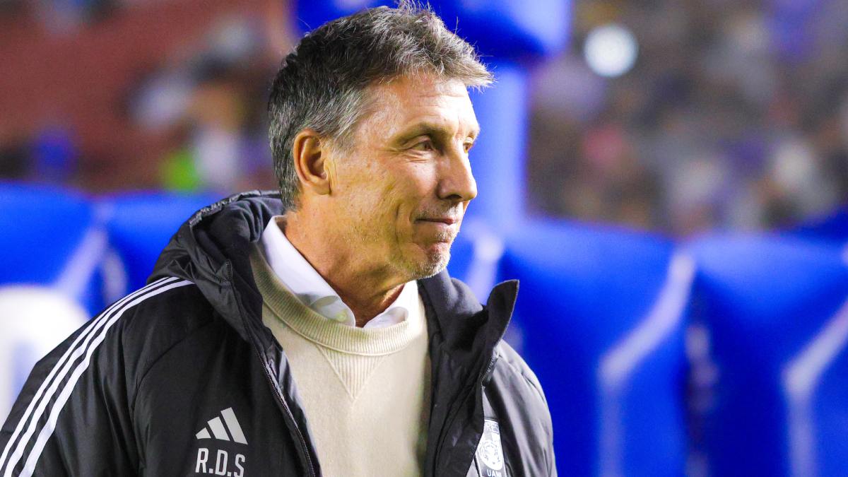 Chivas rinde homenaje a Benjamín Galindo: "Gracias por hacerme parte de ...