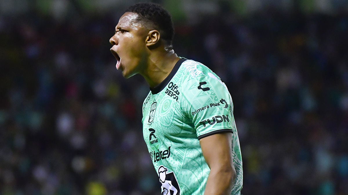 Yairo Moreno regresa a la Liga MX con Santos - ClaroSports