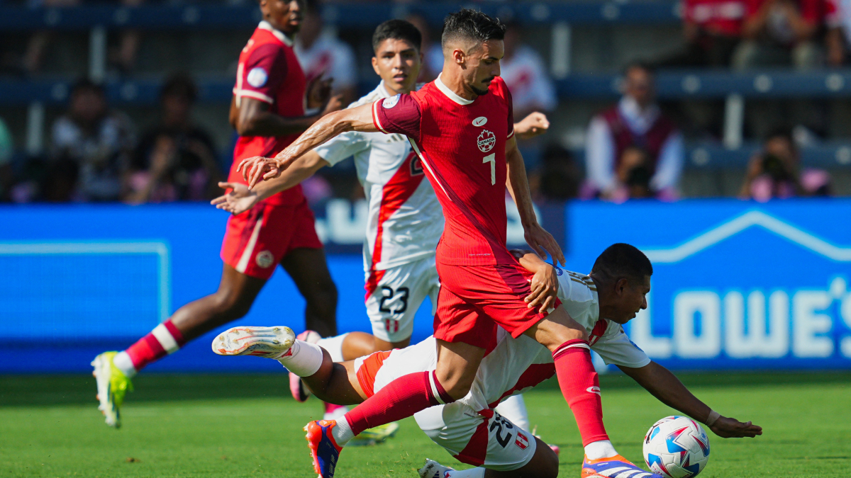 Canadá sepulta a Perú y mira de reojo los cuartos de final - ClaroSports