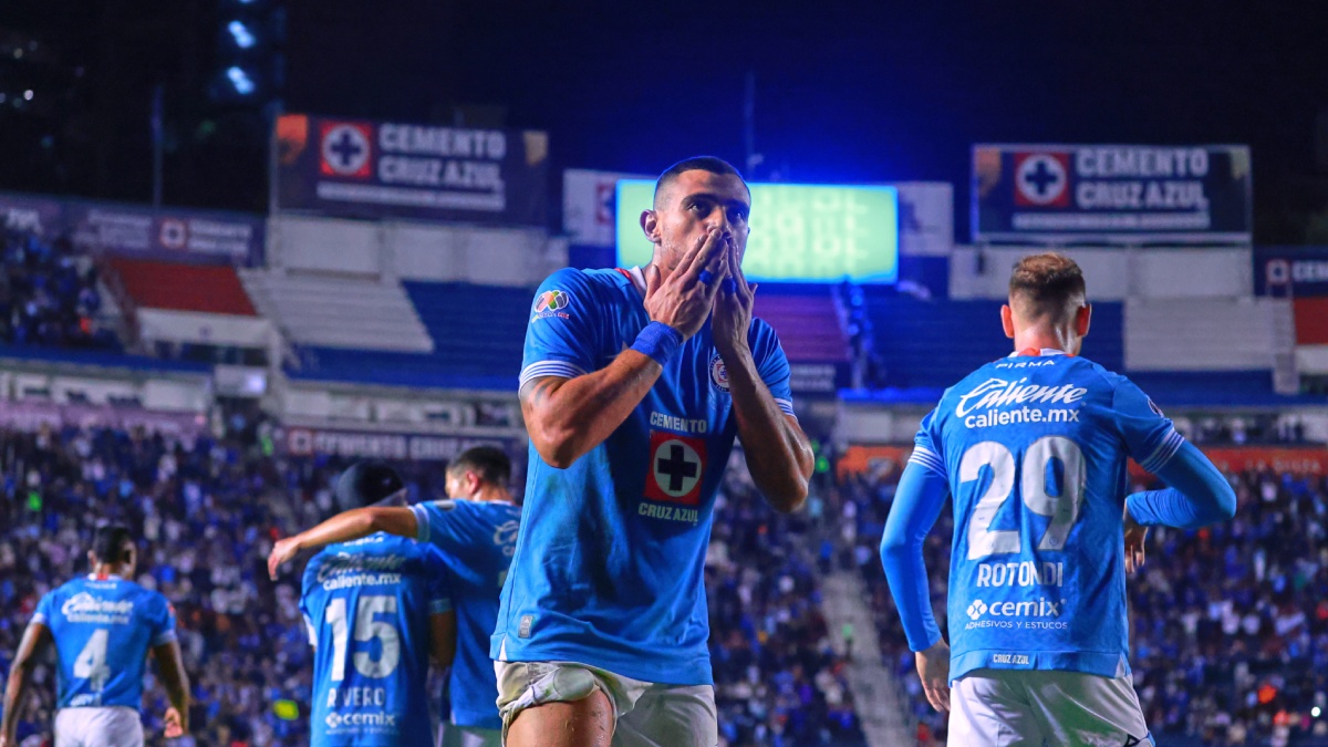 ¿Cruz Azul es el principal candidato al título en el Apertura 2024? - ClaroSports