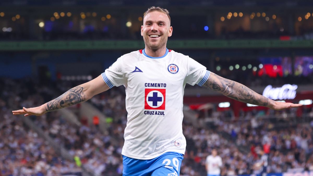 Cruz Azul golea a Rayados y asalta el liderato del torneo Apertura 2024 de la Liga MX - ClaroSports