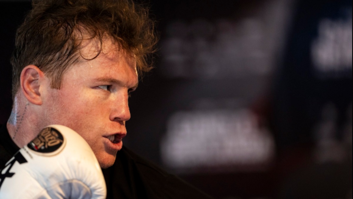 Mike Tyson mete a Benavidez y saca a Canelo de su lista de mejores ...