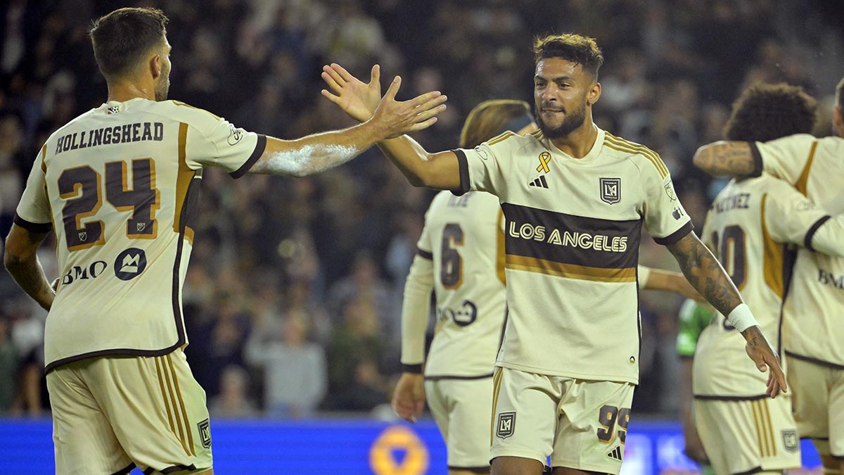 El LAFC rescata el empate ante el Austin en la presentación de Carlos Vela - ClaroSports