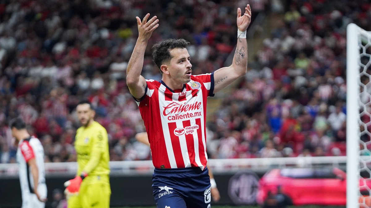 Alan Mozo, disponible para debutar con Chivas en el Clausura 2025 ...