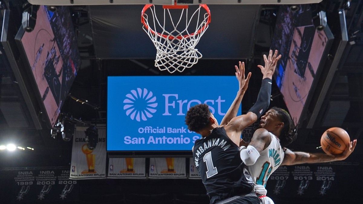 La espectacular clavada de Ja Morant sobre Wembanyama que ...