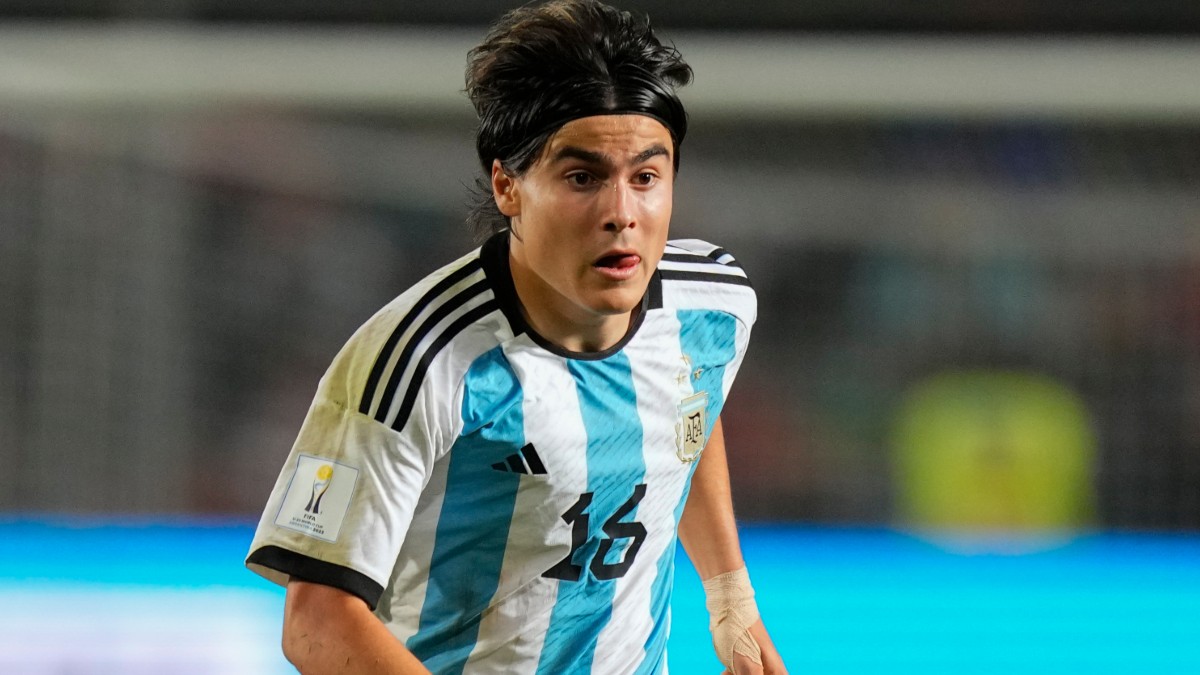 ¡Ya es celeste! Luka Romero luce por primera vez los colores del Cruz ...