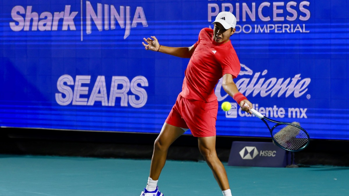 Learner Tien de tan solo 19 años hace historia y elimina a Alexander ...