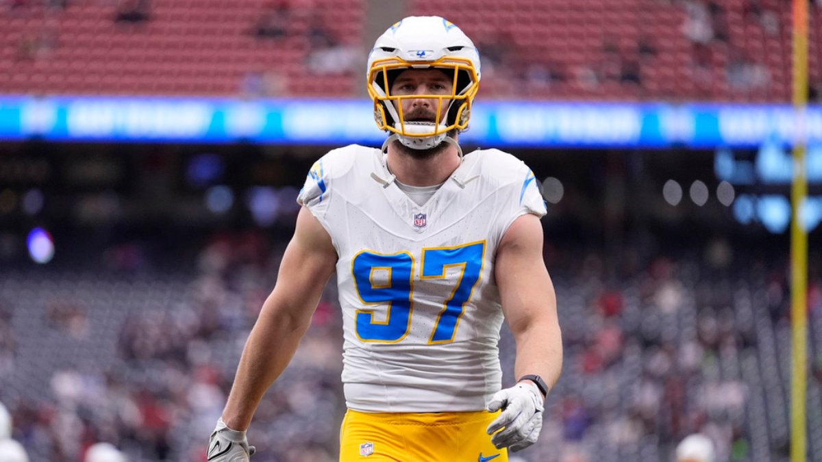 Los Chargers sorprenden y liberan a Joey Bosa tras nueve años: ¿Jugará ...