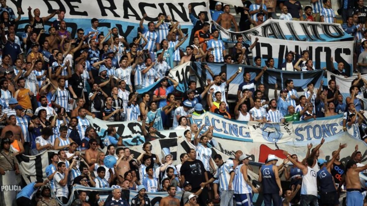 El hincha de Racing que caminará más de 7.000 kilómetros para ver a su ...